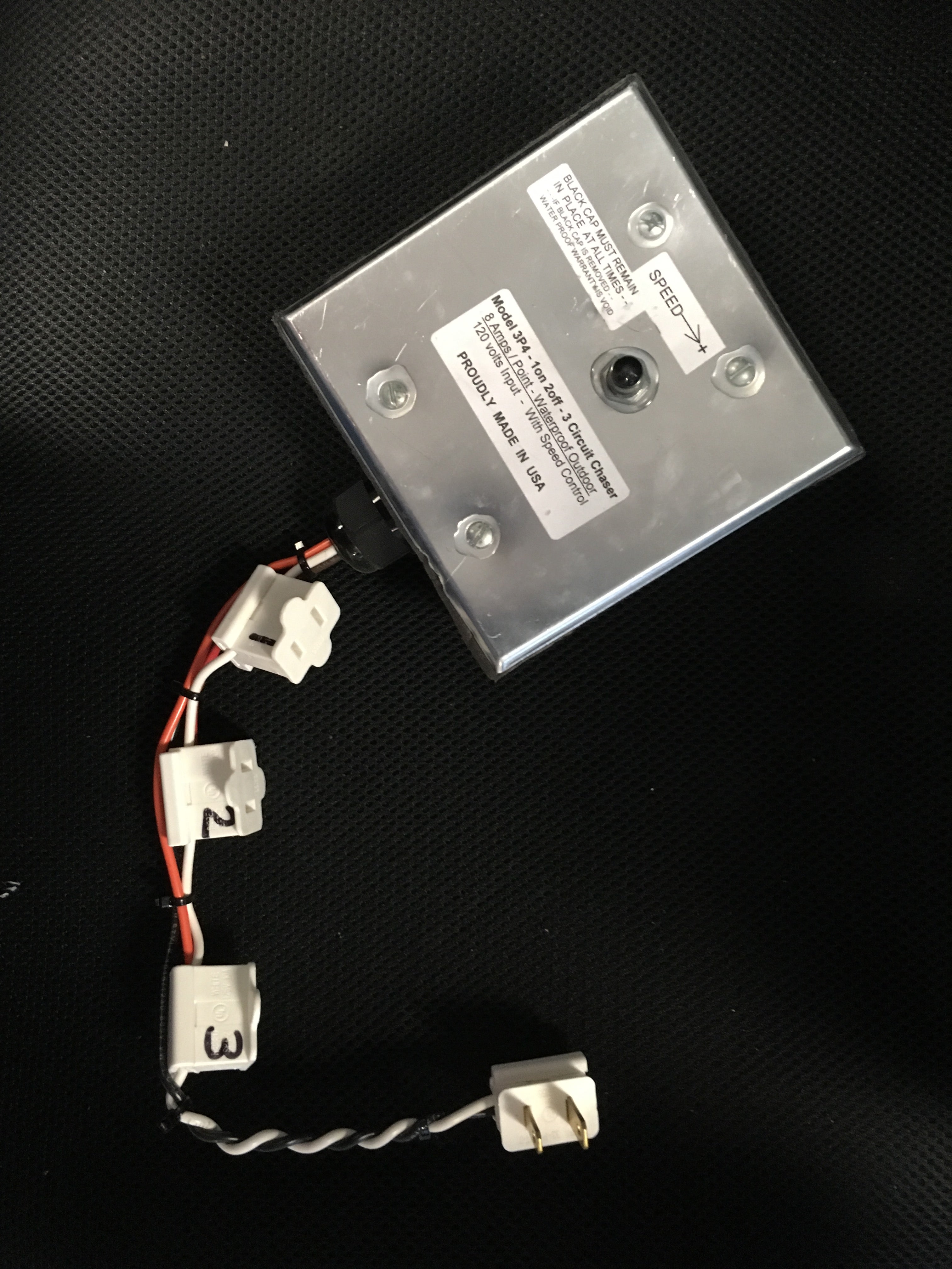 5210-N: 3-Channel Animation Controller – HolidayLights.com